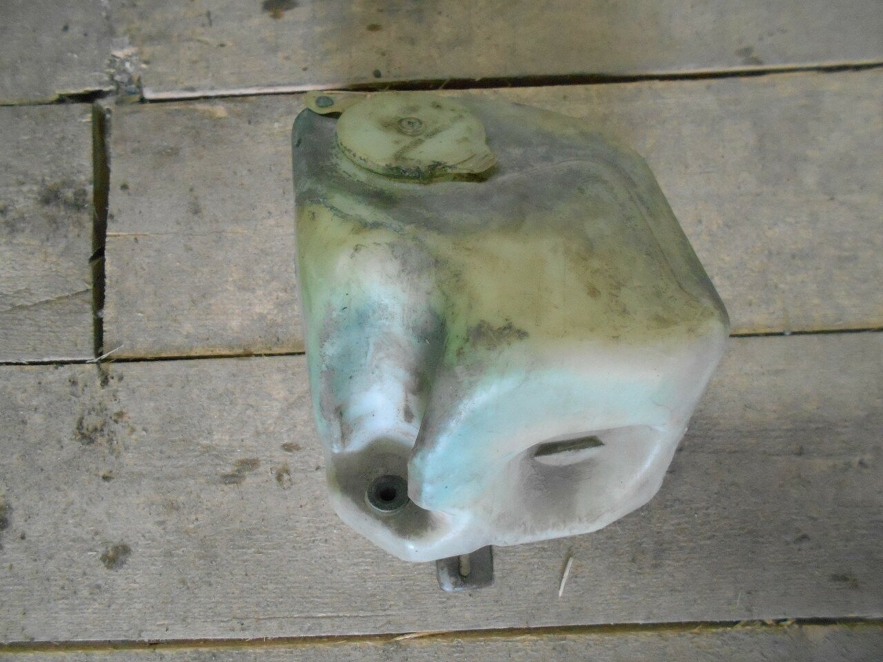 Бачок омывателя Opel Vectra A