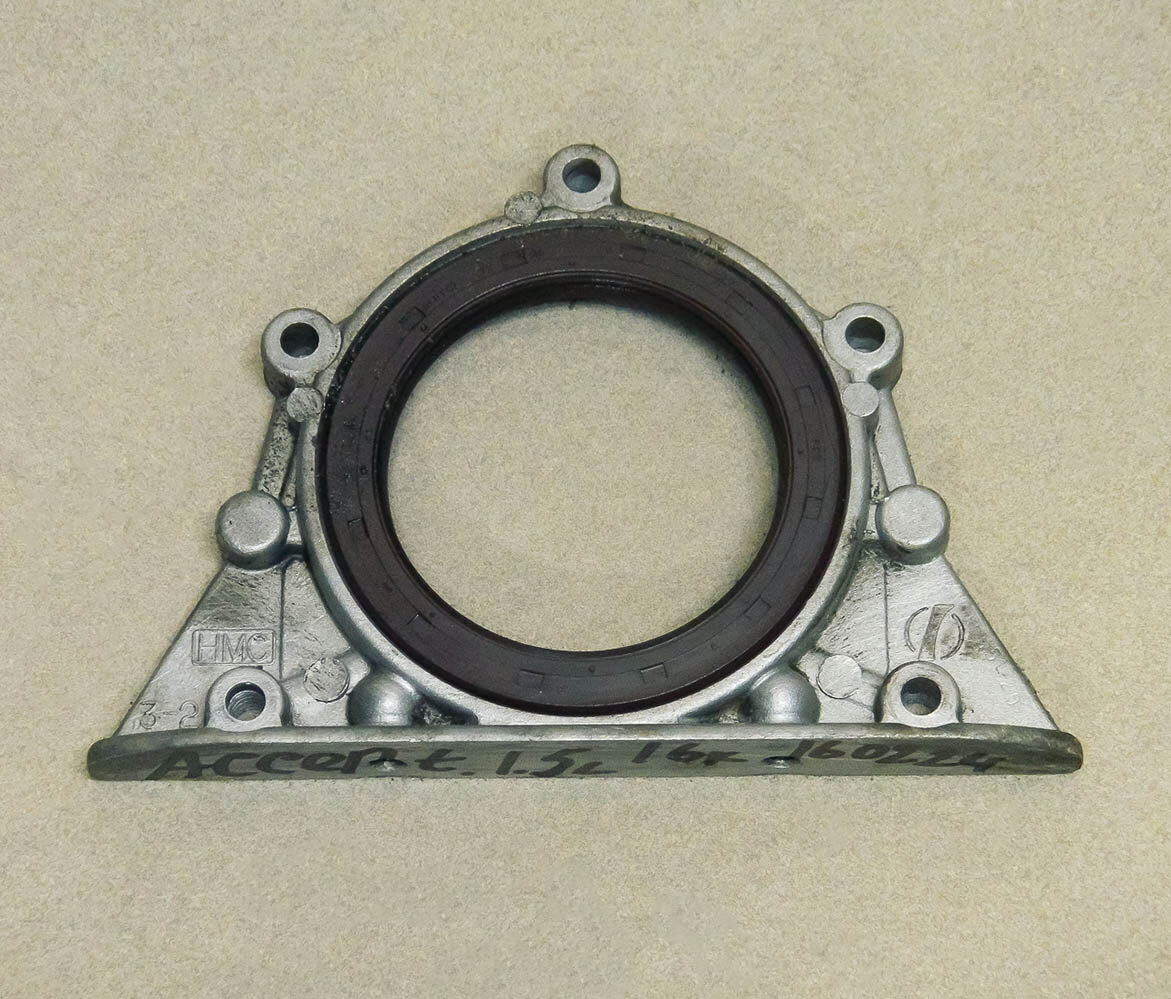 Крышка коленвала задняя Hyundai Accent I (X3) G4EK