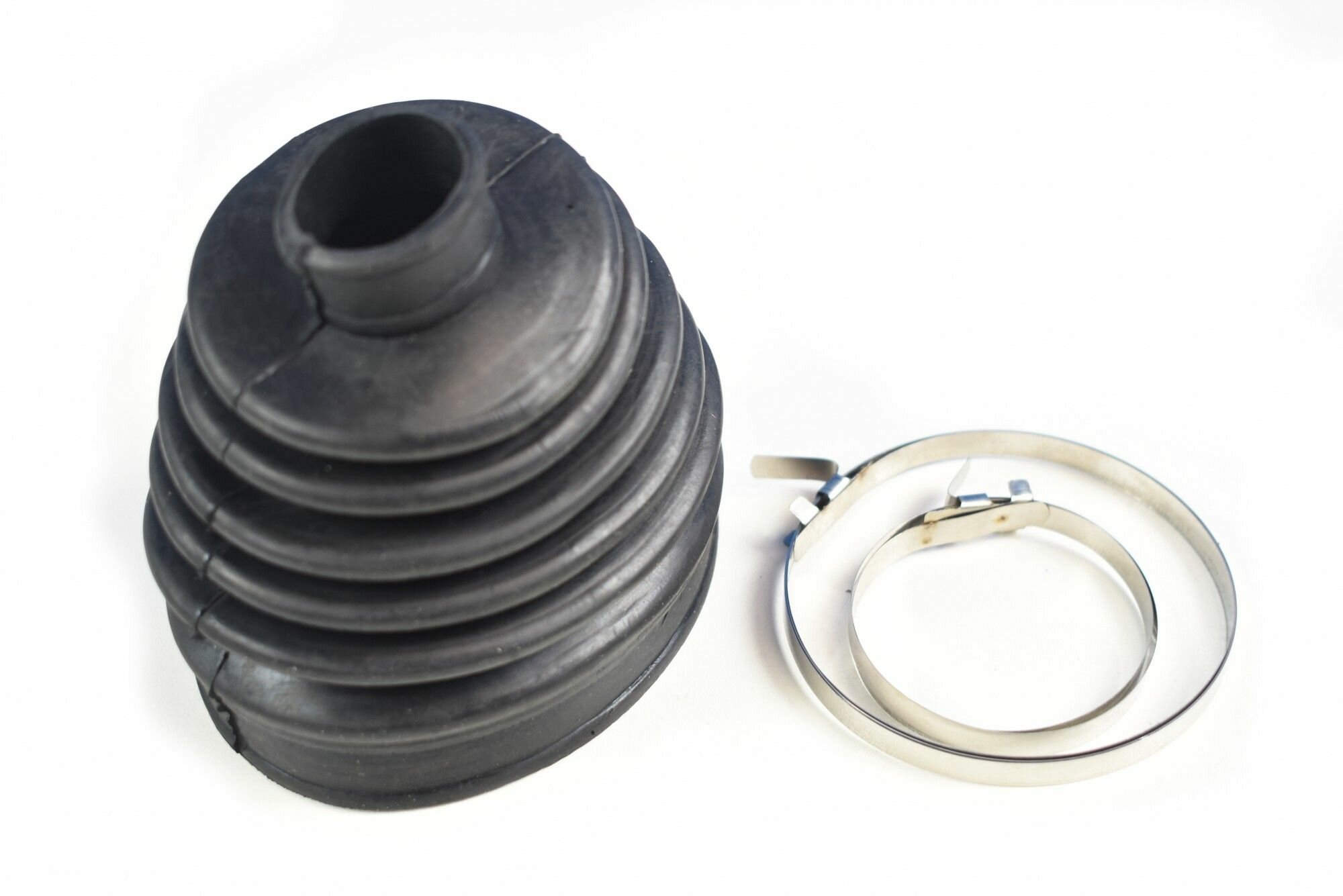 Пыльник шруса наружного на Great Wall Hover H3, H5, Pegasus, Safe, Sailor, Sing, Wingle / 2300430-K01-J