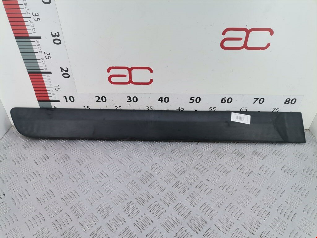 Накладка (молдинг) двери задней правой Renault Logan 1 8200490254 арт. 2137552