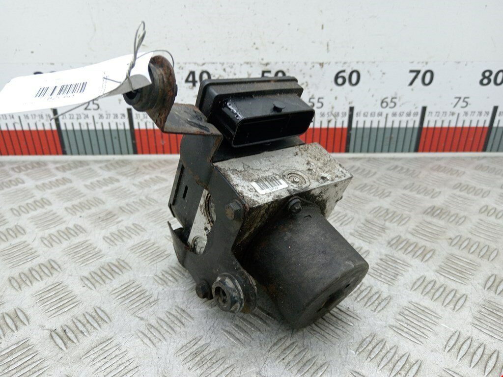 Блок ABS Volkswagen Tiguan 1 5N0614109BK арт. 2182660