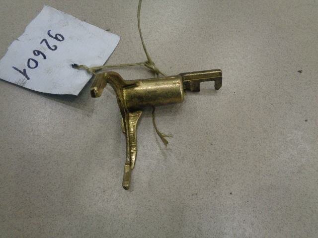 Вилка переключения 1-2 передачи от Ford Mondeo 4 2007-2015