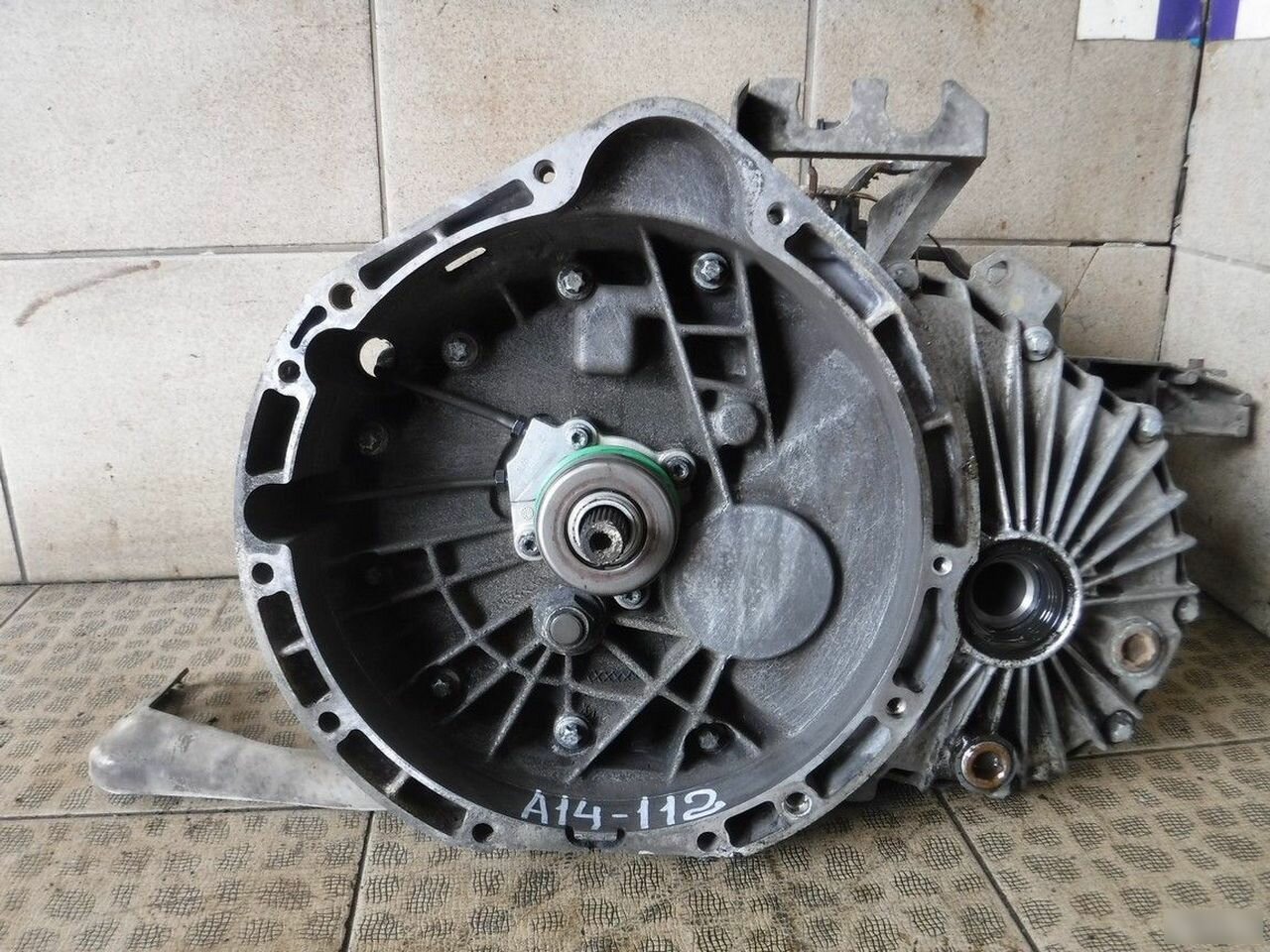 Механическая коробка передач Mercedes W168 R1683610402