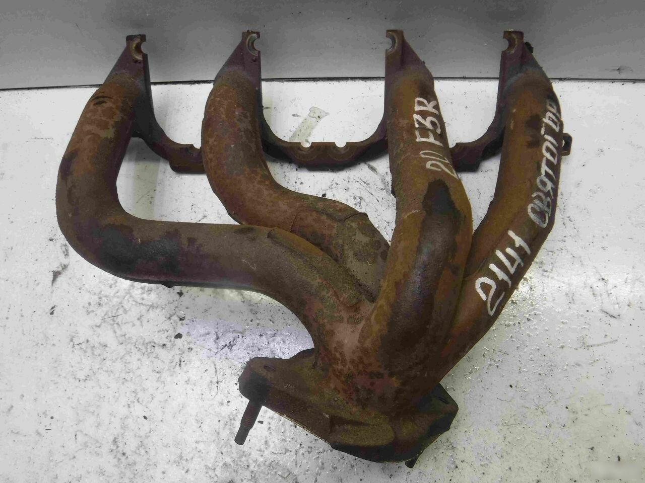 Коллектор выпускной Москвич 2141 I (1986—1998) 7700868450