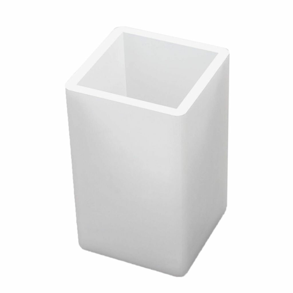 Геометрическая форма из кристаллической эпоксидной смолы-16