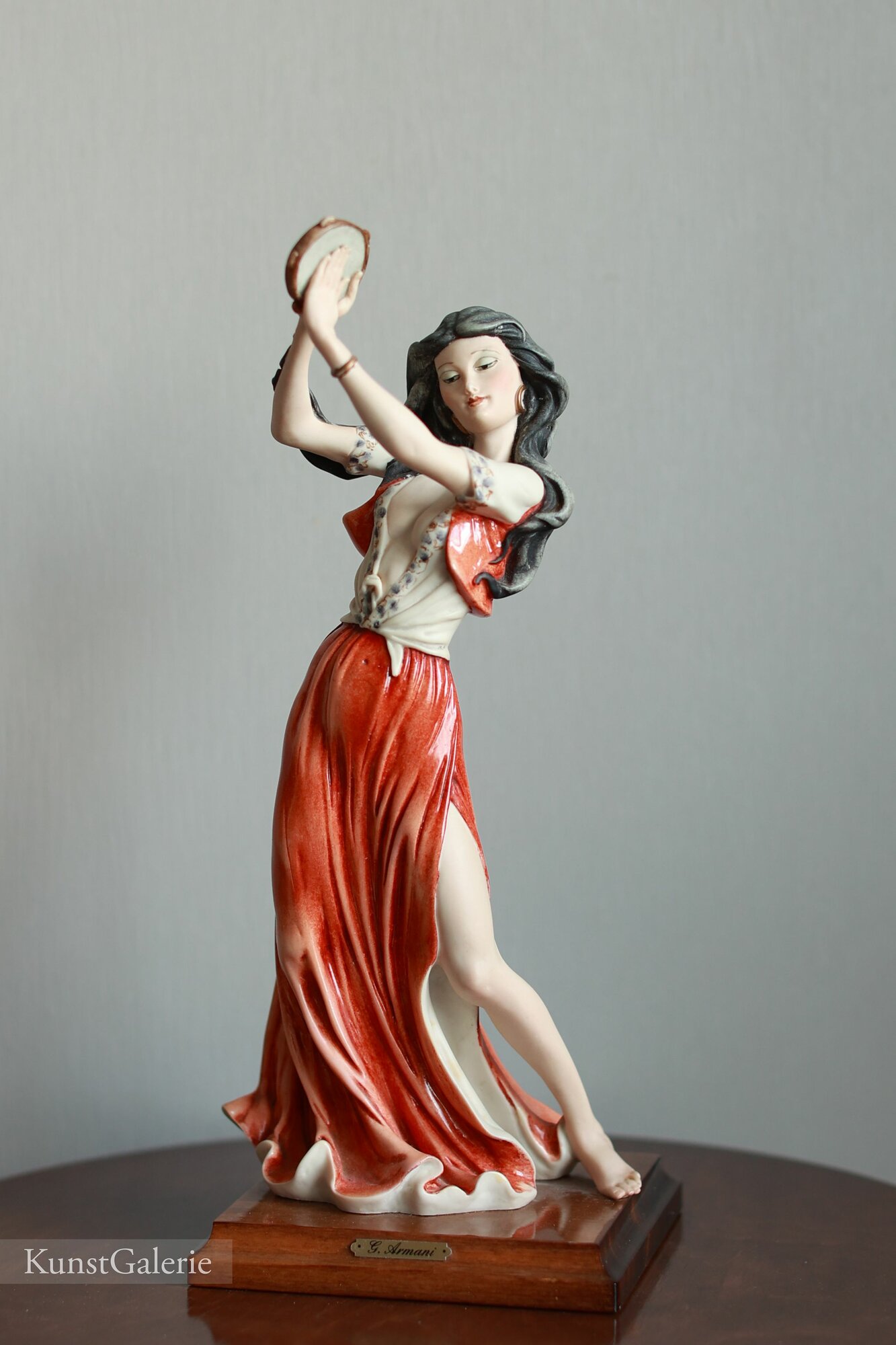 "Цыганская танцовщица" статуэтка Джузеппе Армани Флоренс Каподимонте - Gypsy Dancer 0417C - Giuseppe Armani Capodimonte