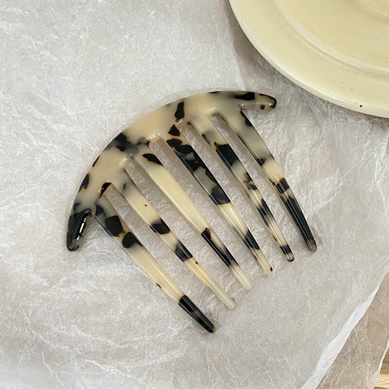 Гребень для волос чёрно-бежевый / Заколка / Аксессуары для волос