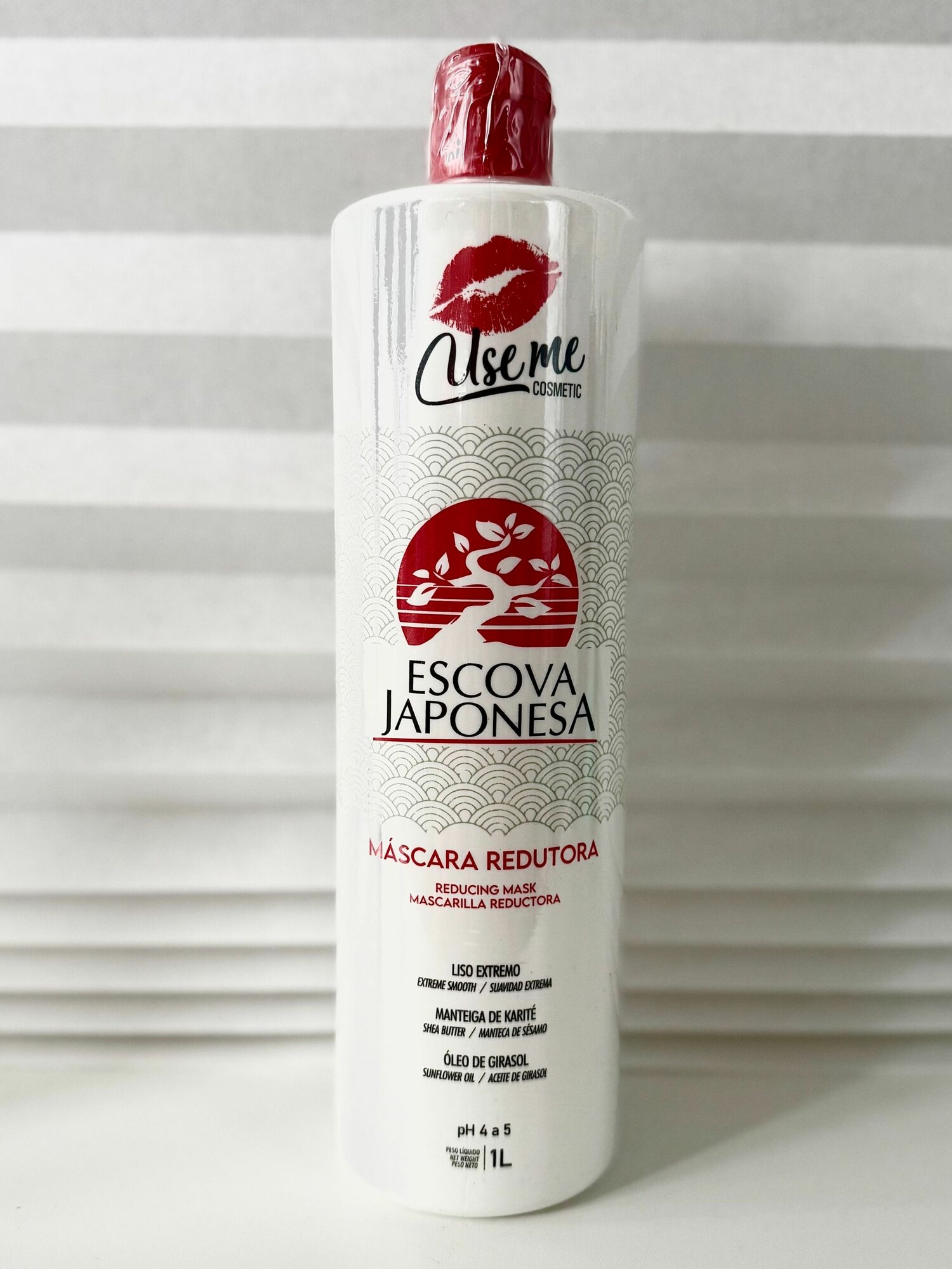 Use Me Escova Japonesa Redutora Кератин для выпрямления и восстановления волос