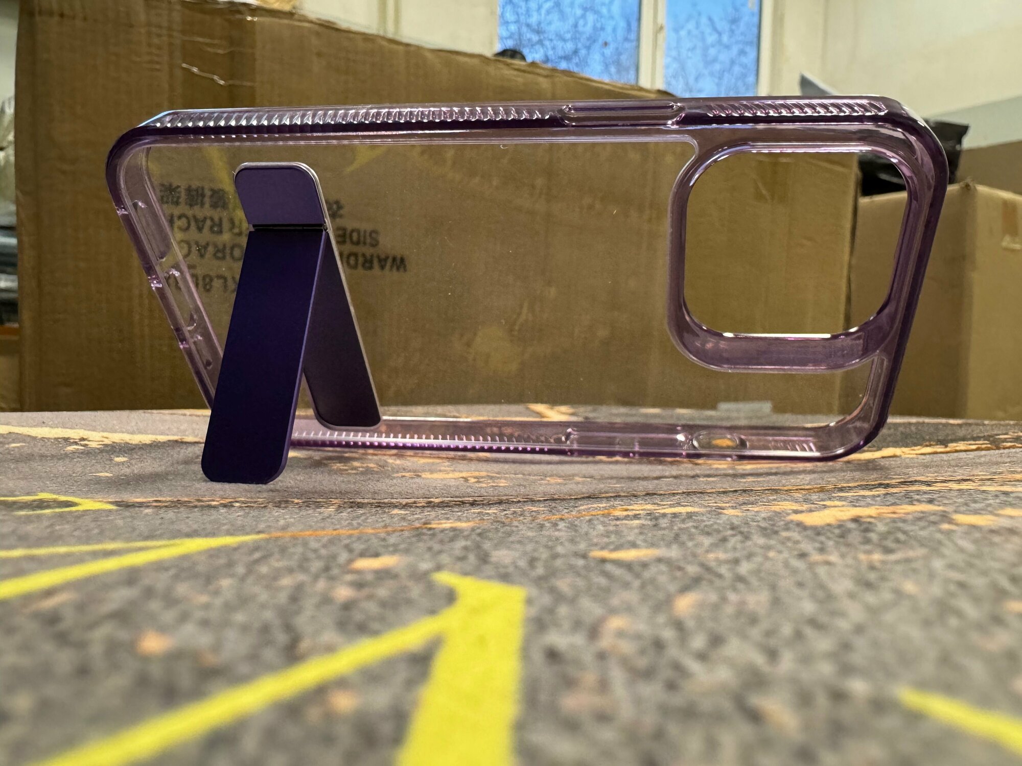 Чехол панель накладка бампер MyPads Ciak для iPhone 14 Pro Max пластиковая крышка прозрачная полная окантовка с выдвижной ножкой подставкой фиолето.