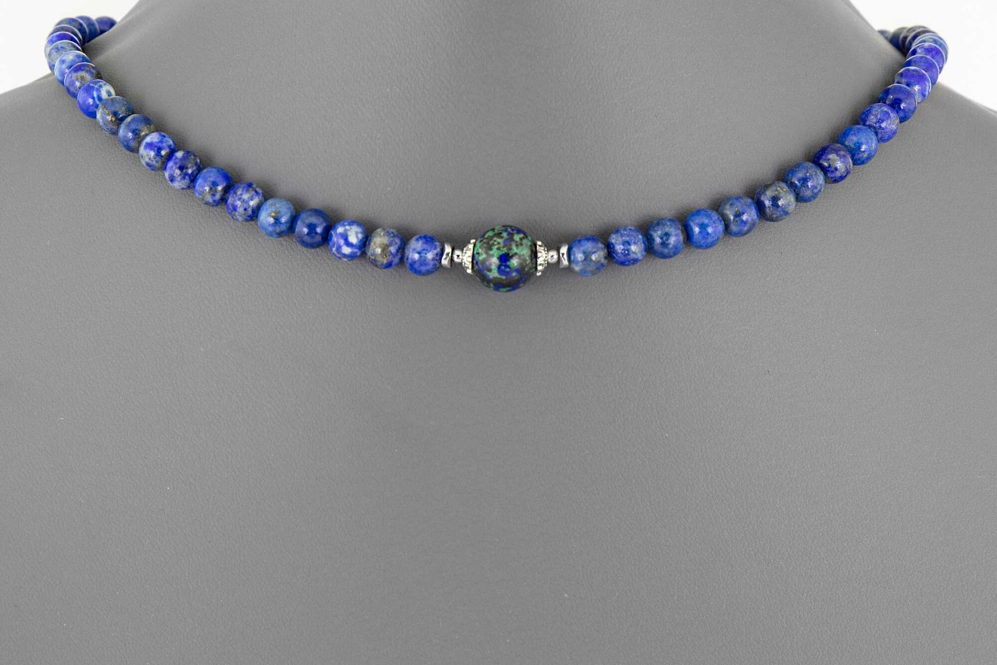 Бусы, лазурит