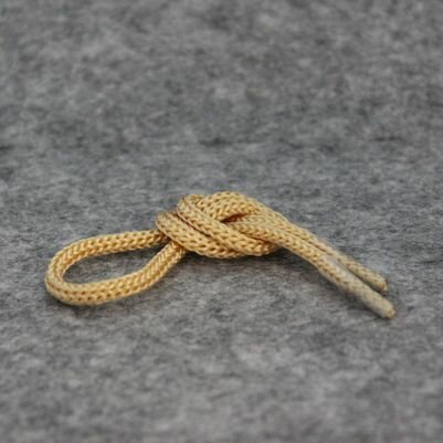 Ручка-шнур 4 мм №44 (золотистая) 35 см с пластиковыми наконечниками (100 шт)