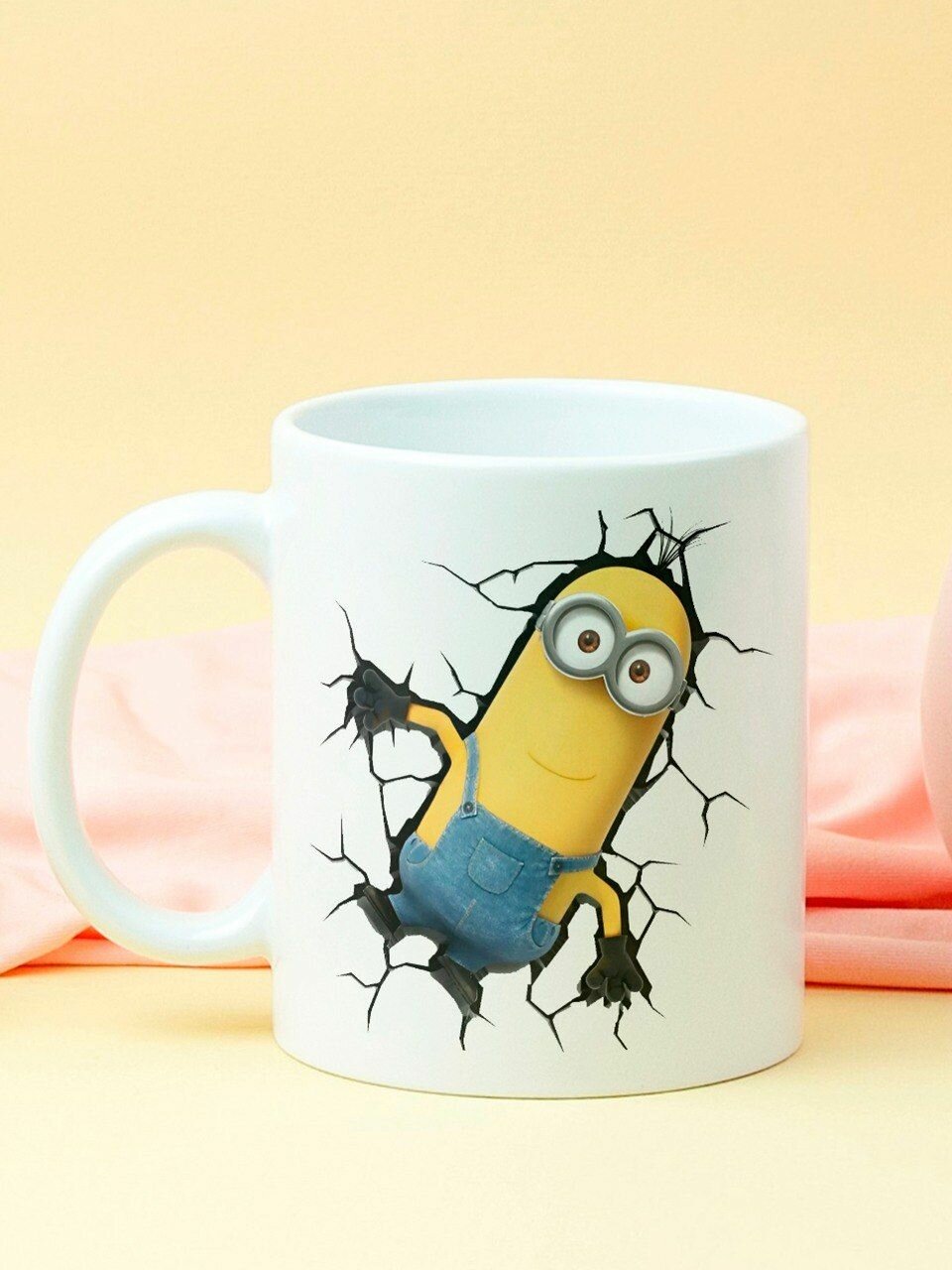 Кружка из мультфильма Миньоны