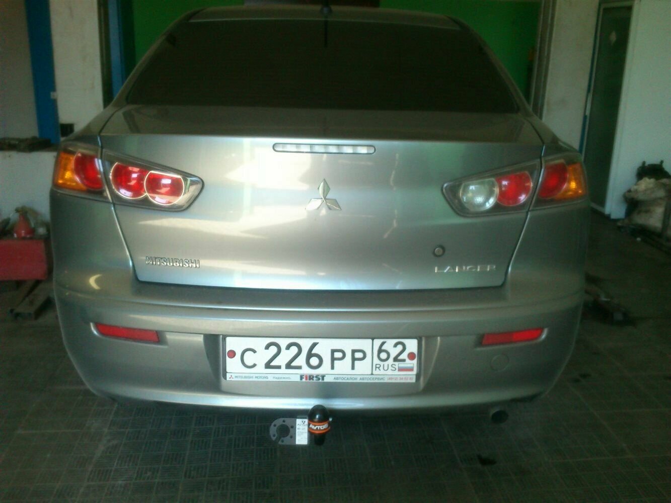 Фаркоп для Mitsubishi Lancer X 2007-2012 седан (без электрики) (паспорт и сертификат) AvtoS. MI19