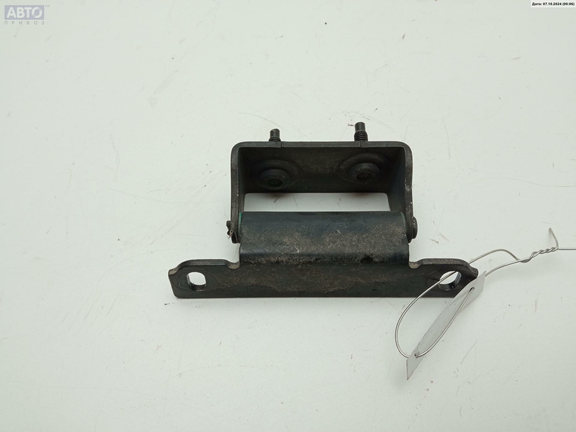 Петля крышки (двери) багажника Volvo XC90