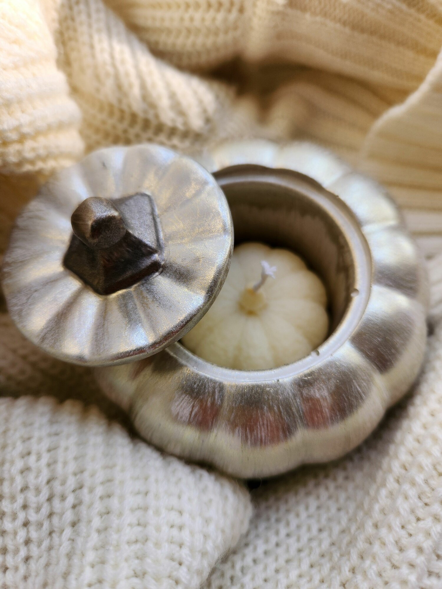 Шкатулка декоративная из гипса "Тыква" со свечой "Тыковкой"/Уютный, осенний декор для Вашего дома/Праздник Halloween