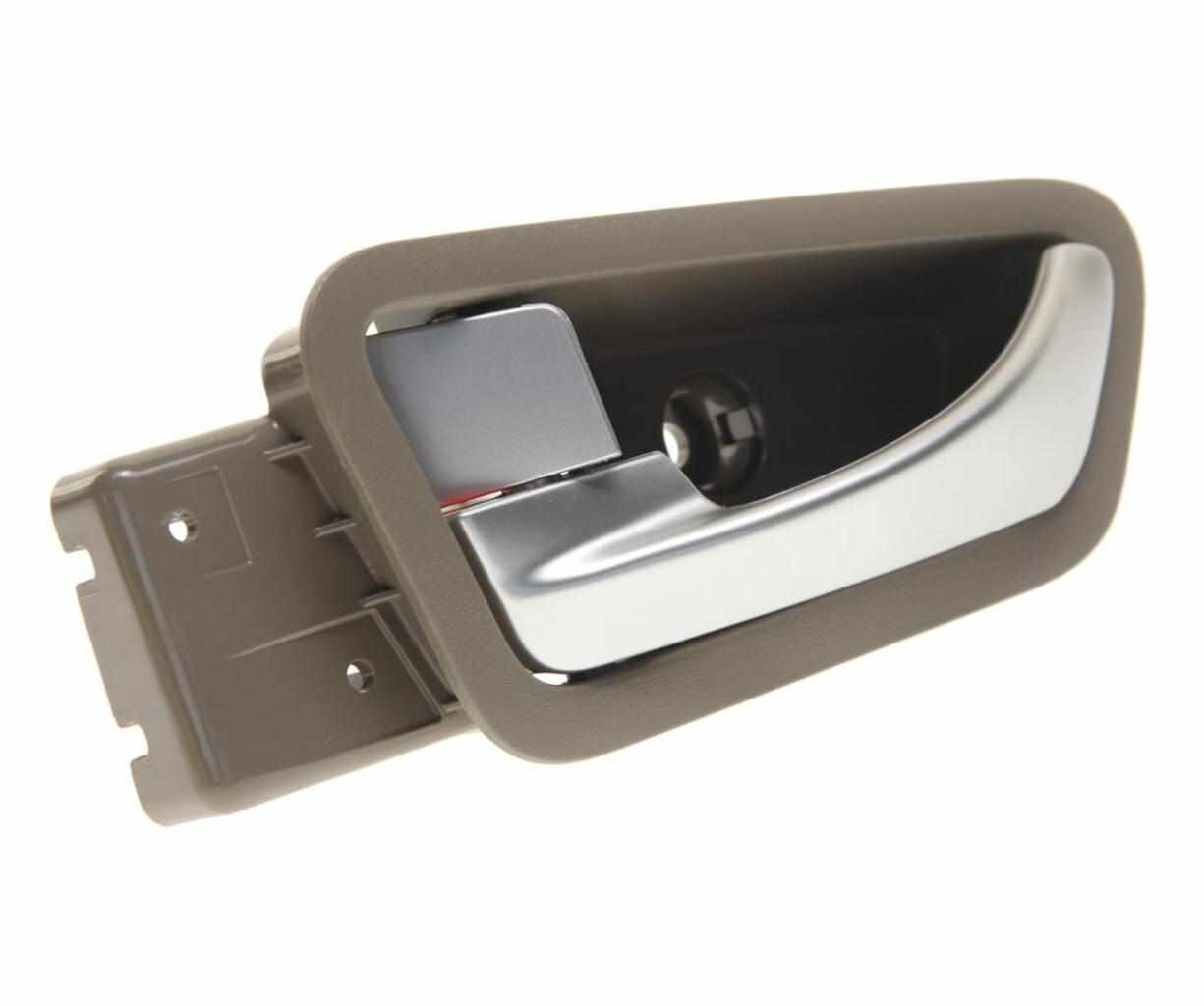 Ручка Actyon (10-) двери передней левой внутренняя (серебряная) OE, 7241034012EAW, SSANGYONG