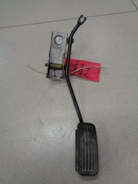Педаль газа от Mazda Atenza GG 2002-2007