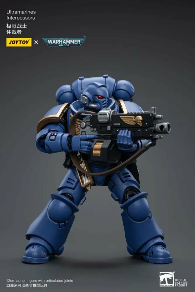 Подвижная фигурка JOYTOY Warhammer 40000 1:18 Ultramarines Intercessors Подарочная модель