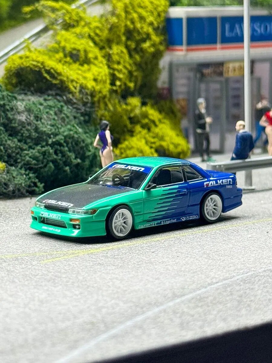 TW 1:64 VERTEX Nissan Silvia (S13) Falken Легковая модель автомобиля