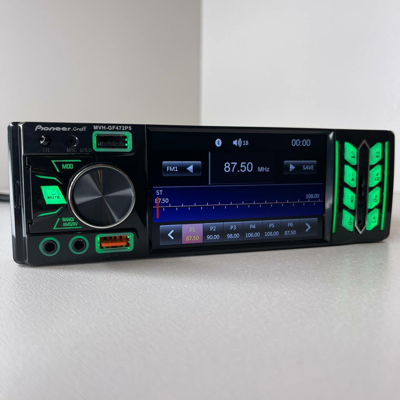 Магнитола 1 Din с Bluetooth AUX. Graff MVH-GF472Р5