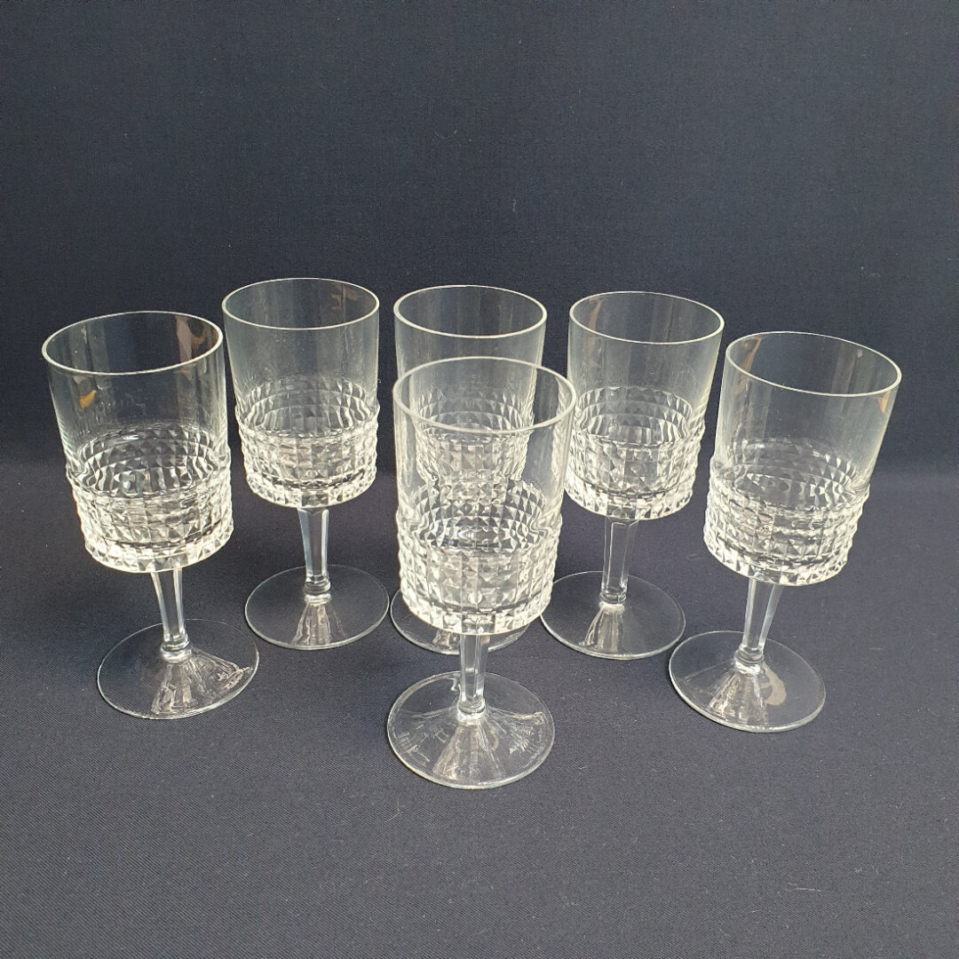 Набор бокалов 6 шт, 14 см, хрусталь, объемный декор, 100 мл. Винтаж, СССР.