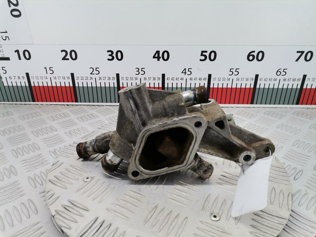 Корпус термостата Opel Astra H 98025680 арт. 1952846