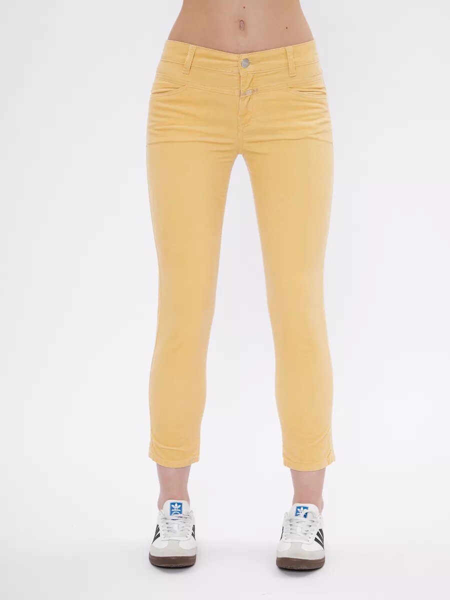 Джинсы зауженные 