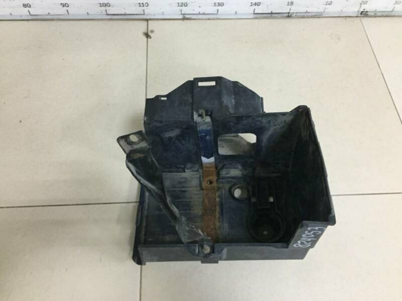Крепление АКБ корпус / подставка Ford C-MAX 2003-2010 кат.номер: 1402455