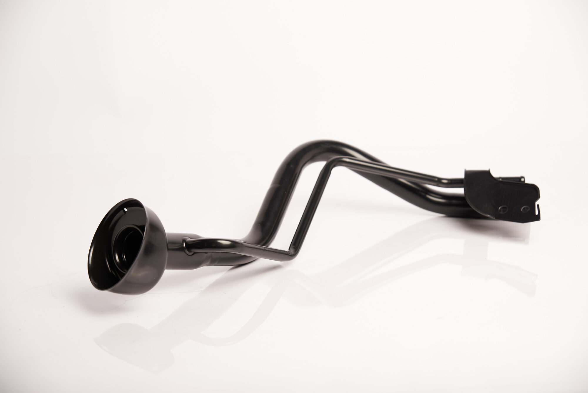 Горловина топливного бака 17221-5M300 Powertec Nissan