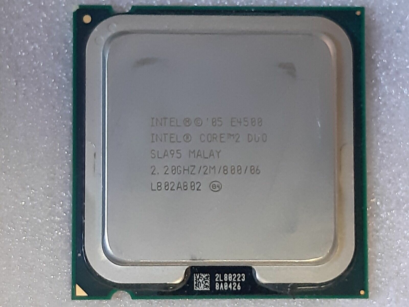 Процессор Intel Core 2 Duo E4500 Allendale (2200MHz, LGA775, L2 2048Kb, 800MHz) OEM