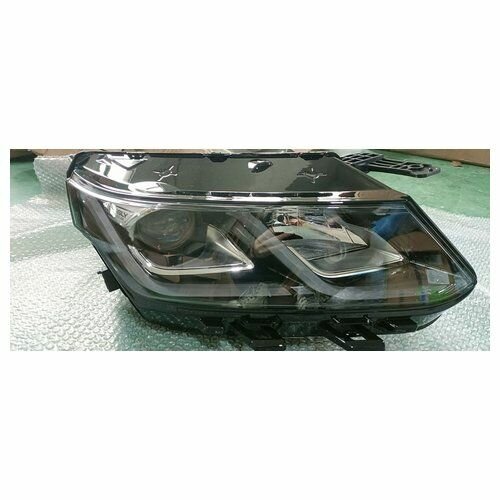 Фара правая Geely 7051022800