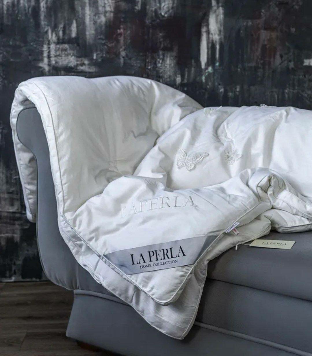 Одеяло 200х230 евро La Perla всесезонное для сна принимает температуру тела белое