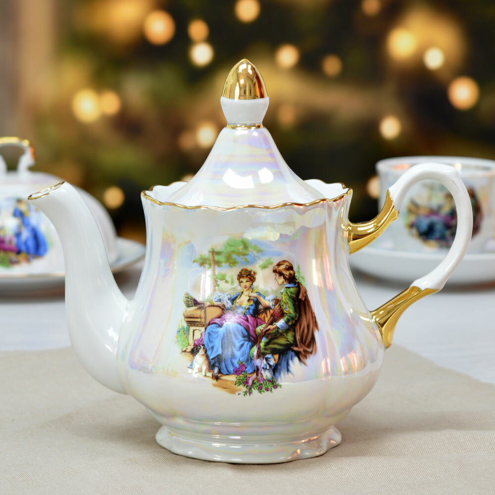 Чайник заварочный фарфоровый 0,8 л "Мадонна" форма романс, белый с золотом