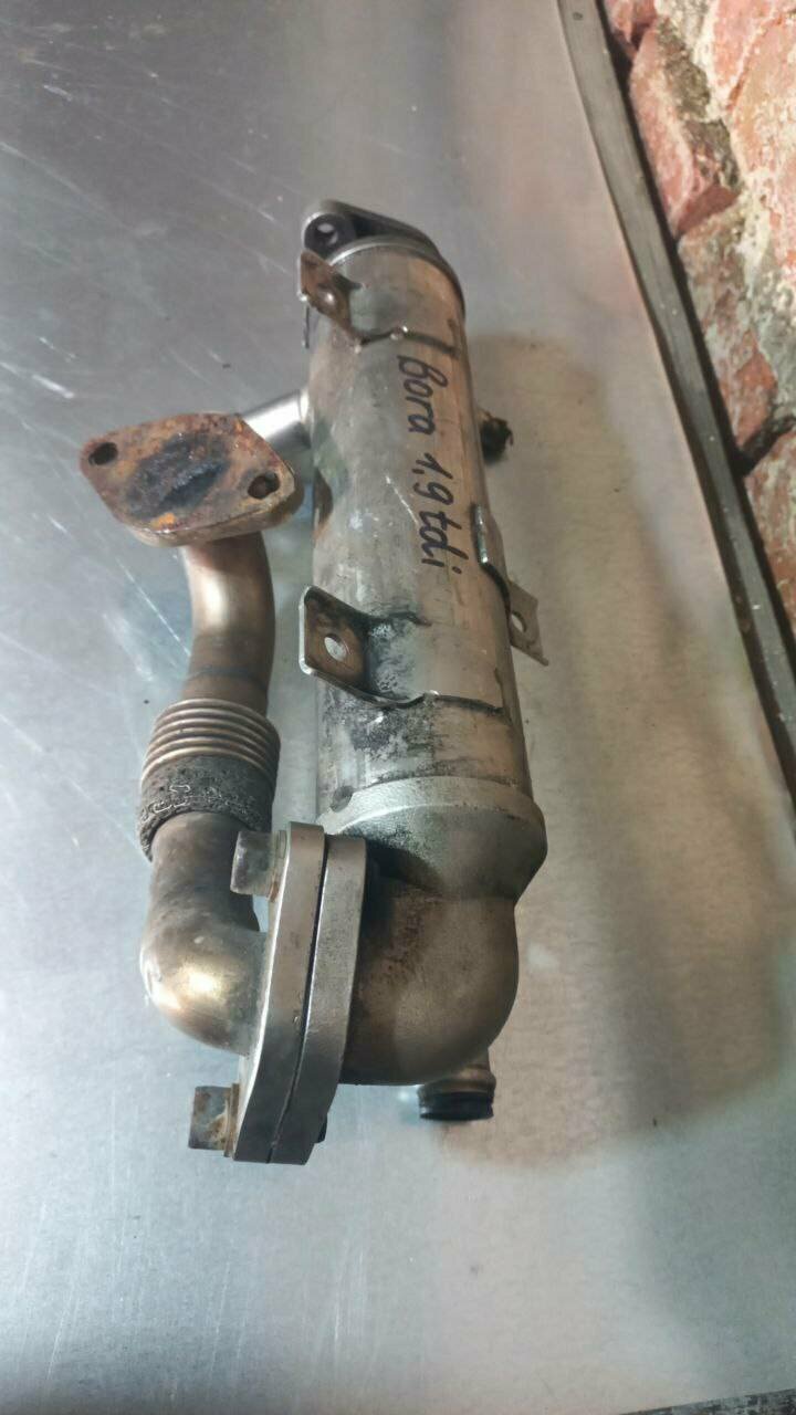 Радиатор EGR Volkswagen Golf 4 (1997 - 2006) 038131521BA