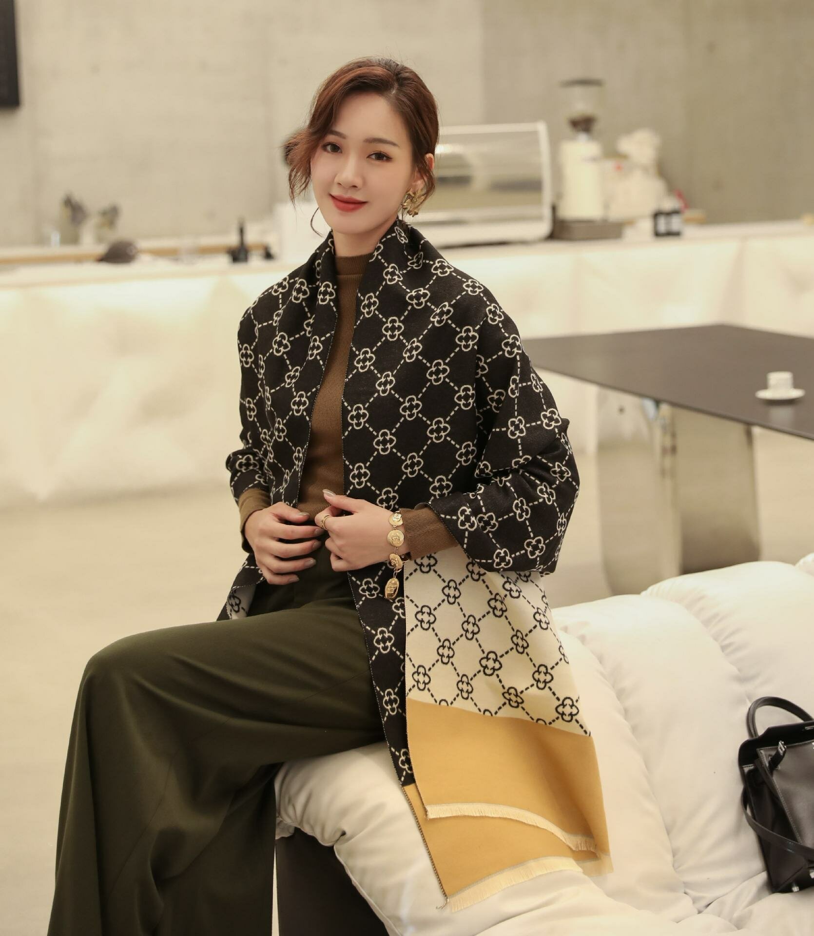 Шаль для женщин