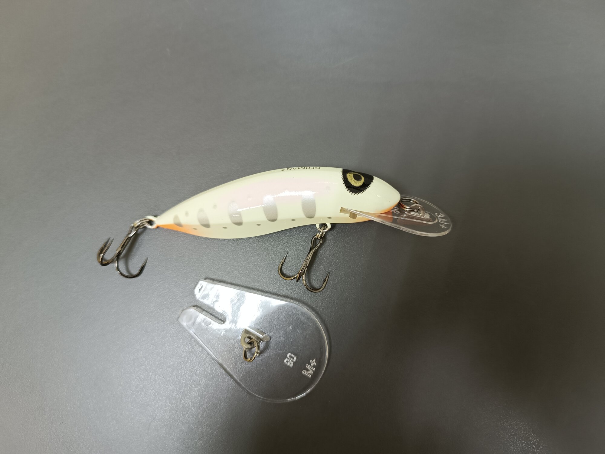 Воблер German Aggressor 85, цвет С253, 85 мм, 12 гр, плавающий, 4 м