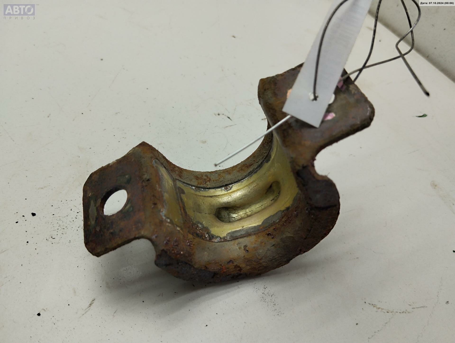 Крепление втулки стабилизатора заднего Ford Mondeo 3 (2000-2007)