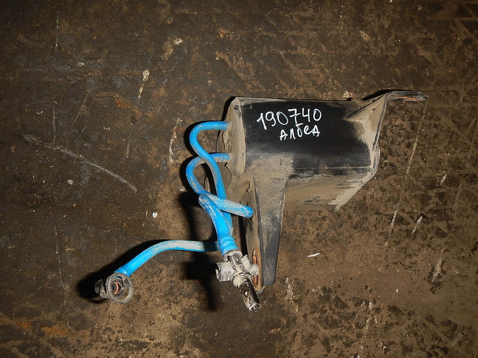 Б/У Абсорбер (фильтр угольный), Fiat (Фиат)-ALBEA (05-) FIAT ALBEA (05-12) Без видимых повреждений. 190740 Fiat/Alfa/Lan...