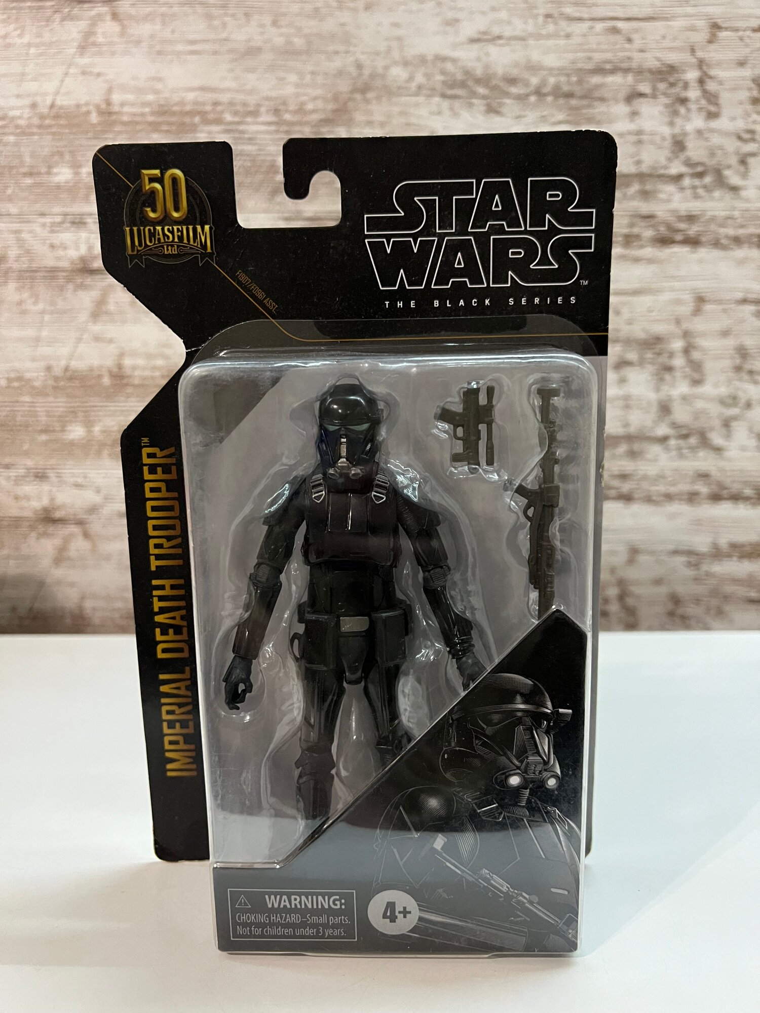 Фигурка Звездные Войны Imperial Death Trooper Star Wars 16 см от Hasbro