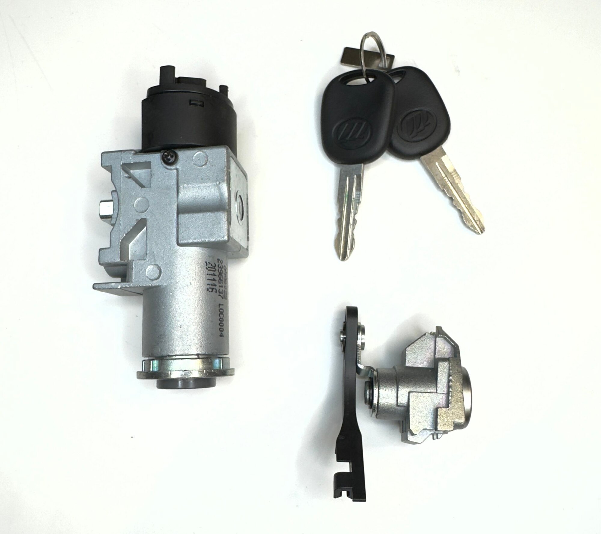 Замок зажигания с комплектом ключей и личинок Lifan Breez [1.3 16V 5MT хетчбэк]