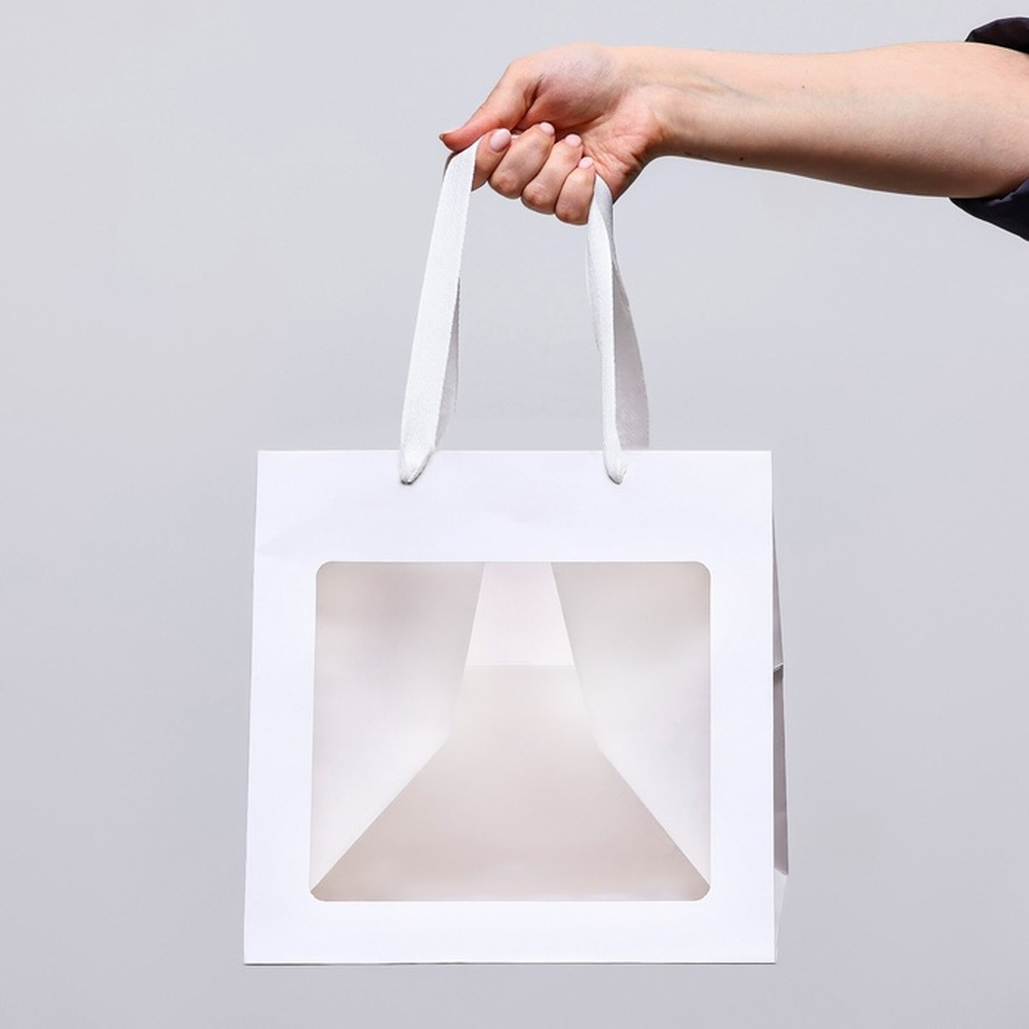 Подарочный пакет Upak Land, 25 x 25 x 25 см, белый, крафт, с окном