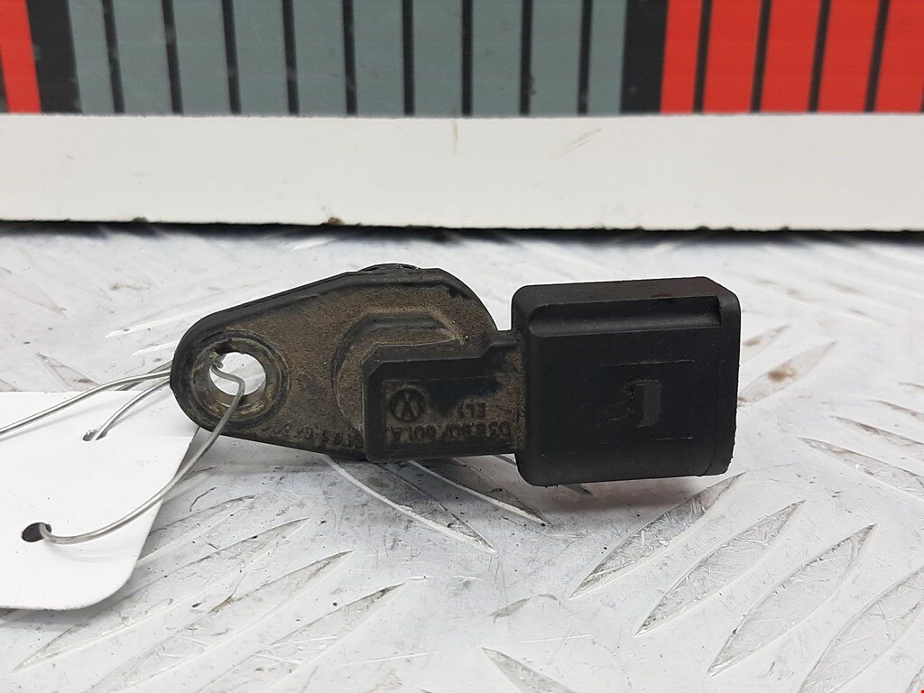 Датчик распредвала Volkswagen Golf 4 036907601E арт. 2036266