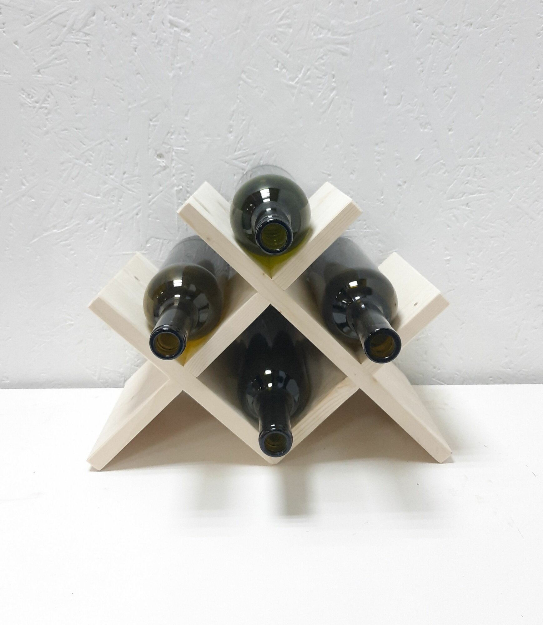 Полка для вина на 4 бутылок из дерева. Винная подставка. Стойка для вина и шампанского.