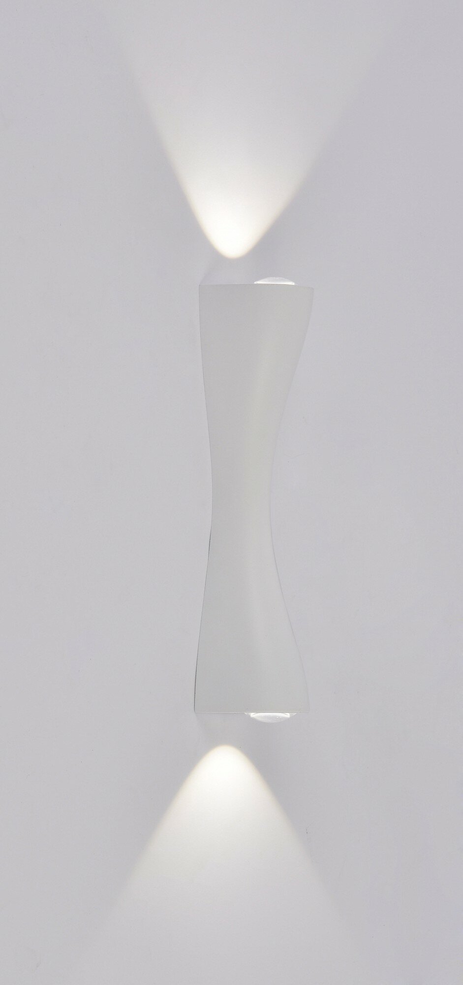 Накладной светильник Arte Lamp CHERTAN A6029AP-10WH
