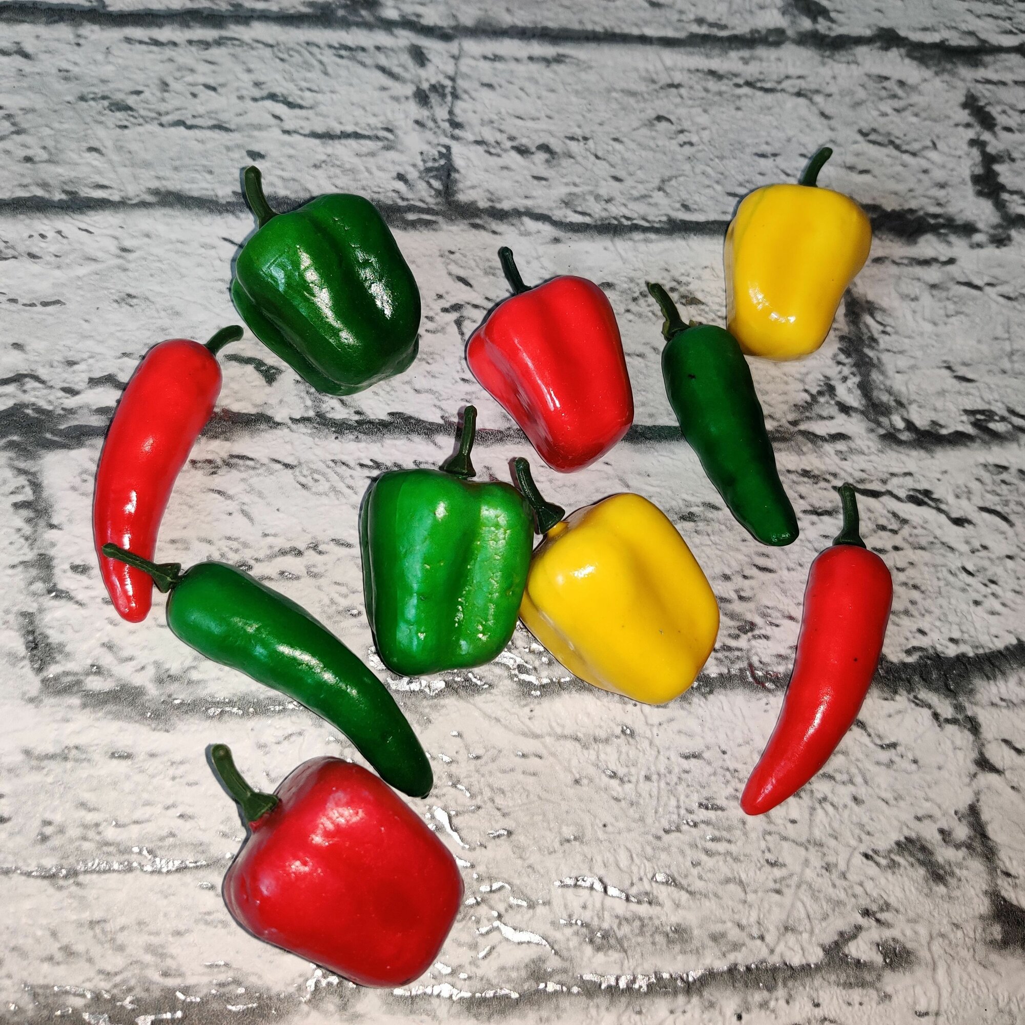 Муляж перчиков мини, 9 шт