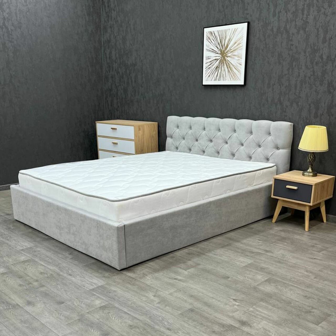 Кровать 160х200 двуспальная с подъемным механизмом, с ящиком для белья, светло-серая