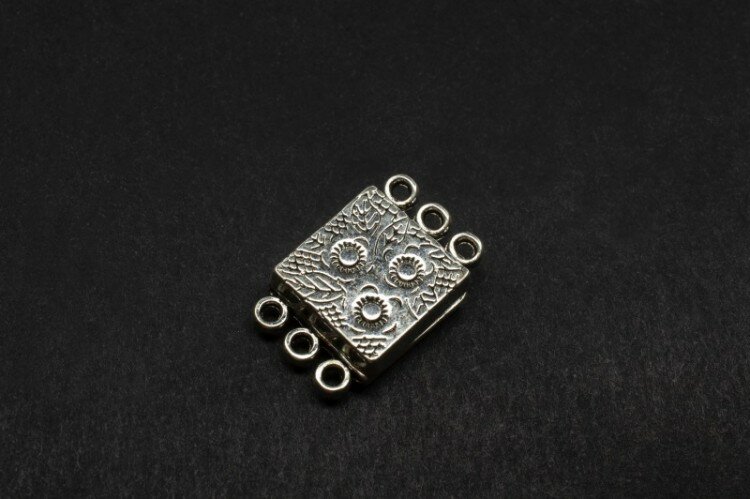 Замок магнитный на 3 нити квадратный 19х13мм, отверстие 1мм, цвет античное серебро, сплав металлов, 10-122, 1шт