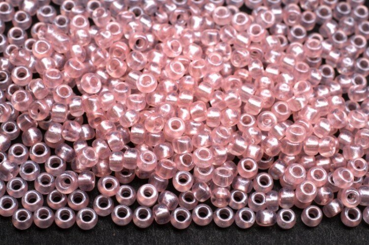 Бисер чешский PRECIOSA круглый 10/0 08198 розовый, жемчужная линия внутри, 5 грамм