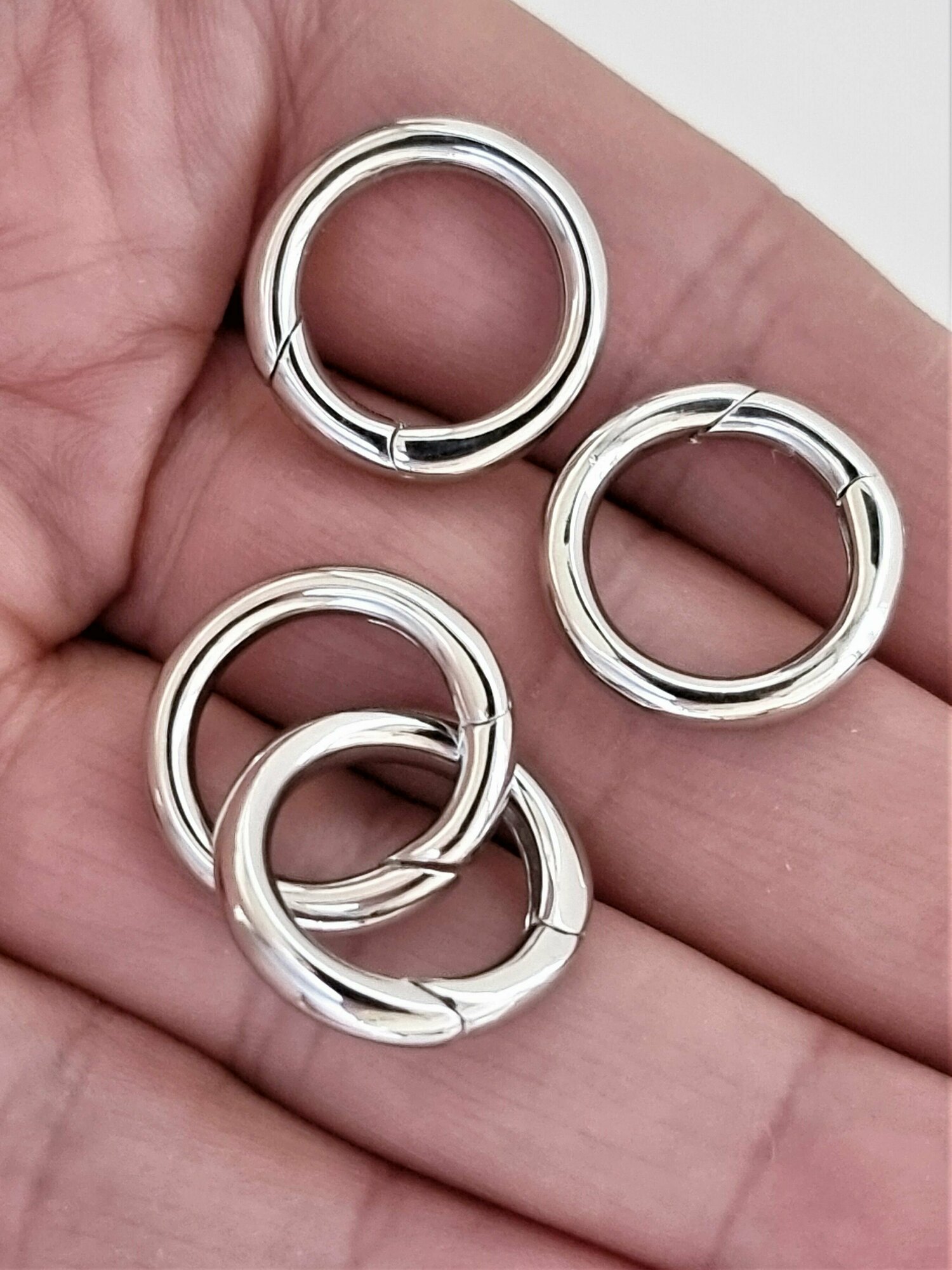 Карабины-Кольца. 18мм. Цвет Родий. 4шт.