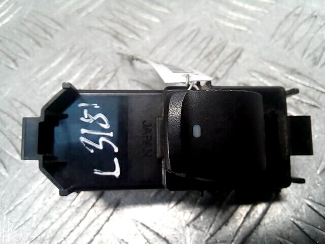 Кнопка стеклоподъемника Subaru Legacy 4 (BL/BP) 83071AG040 арт. 445297